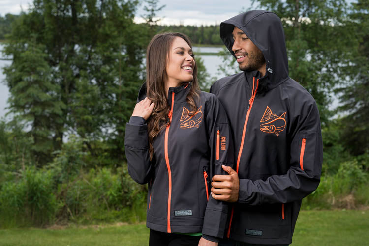 What to Wear in Alaska in Winter: Essential Clothing Guide – Alaska ...
